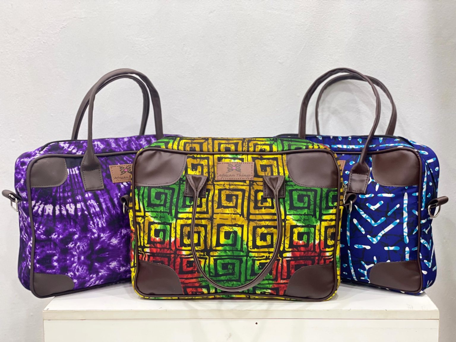 African Gift Set (Bronze Package, Small Basket)